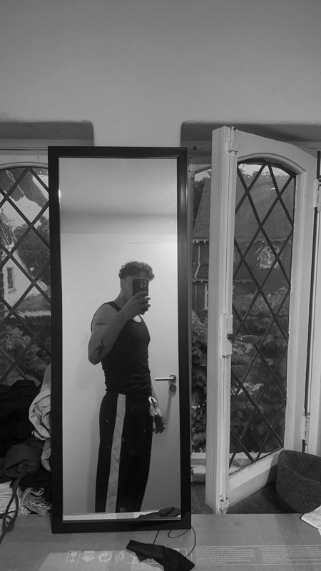 jolane_223 (@jolane_223) is LIVE - TikTok LIVE